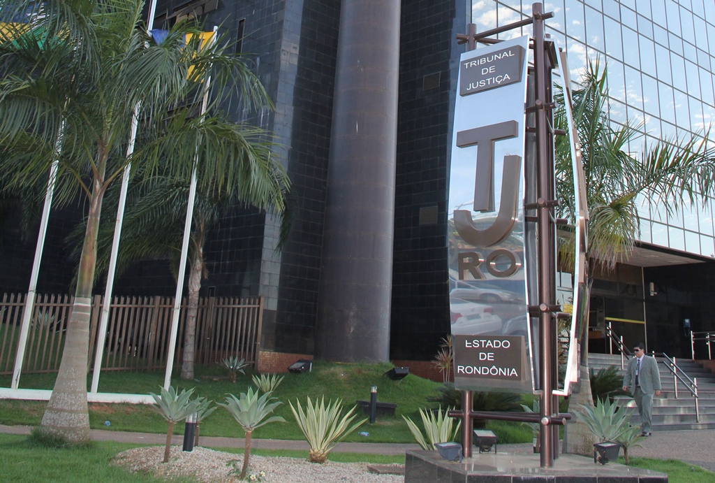 TJRO abre concurso para juiz substituto