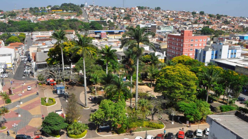 Itapeva reabre concurso de nível médio e superior